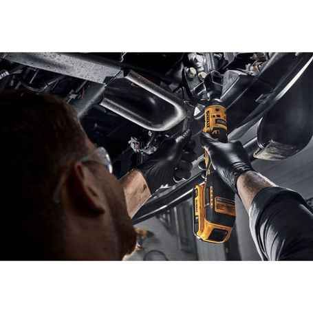 Ratchet Inalámbrico Dewalt de 1/2" 20V sin Carbones - 961917